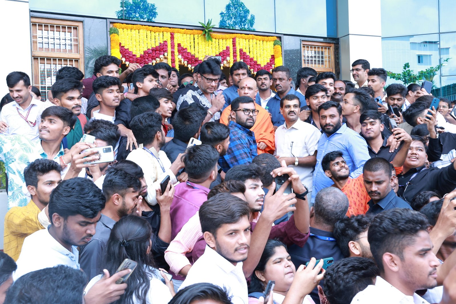 SAMVIT Cultural Techno Fest – BGS College of Engineering and Technology ...
